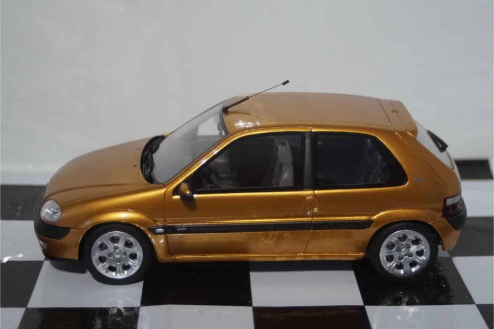 OTTO Citroen Saxo VTS 2000 Gold 1:18 OT893