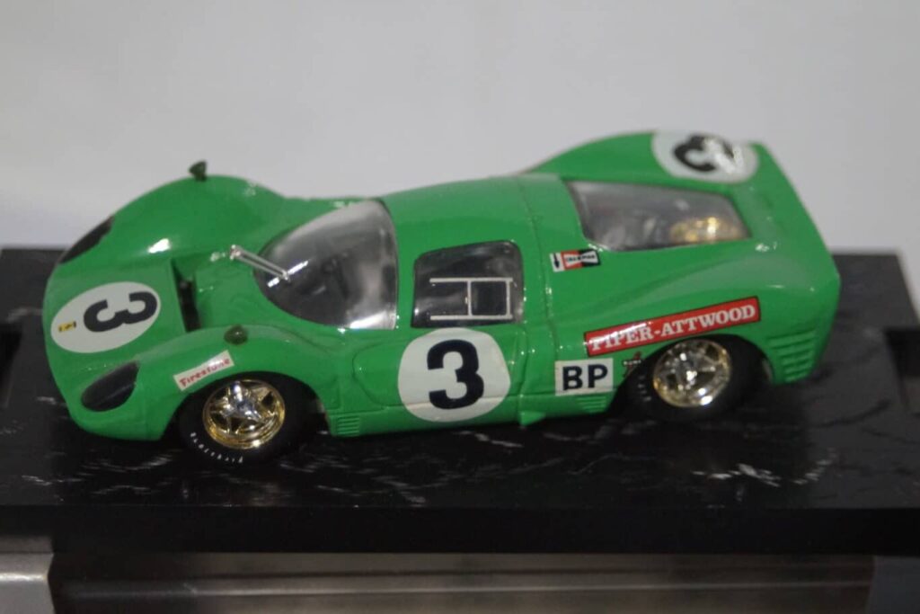 Brumm Ferrari 330 P4 1967 Green S014 – Dazsmodels