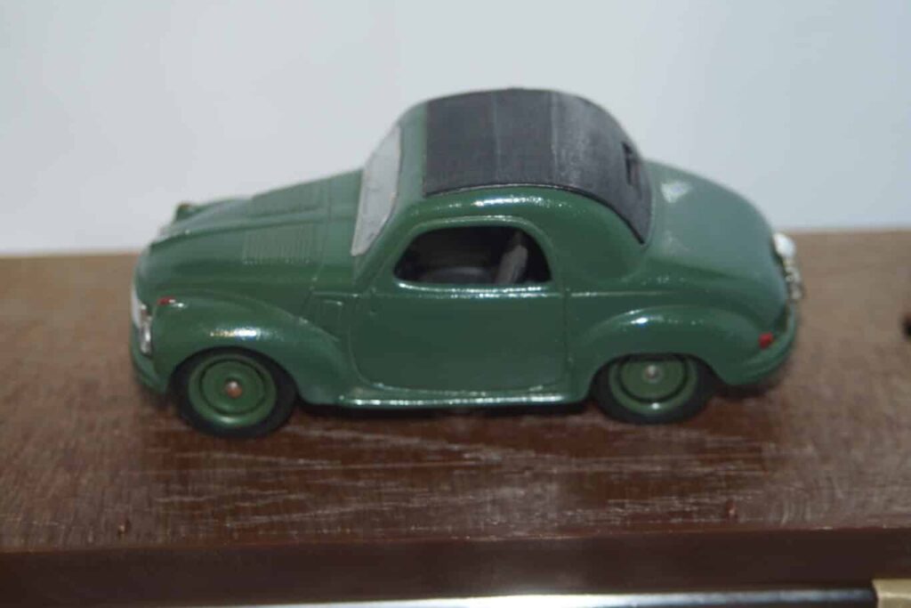 Brumm Fiat 500C Topolino 1949-1955 Green r13
