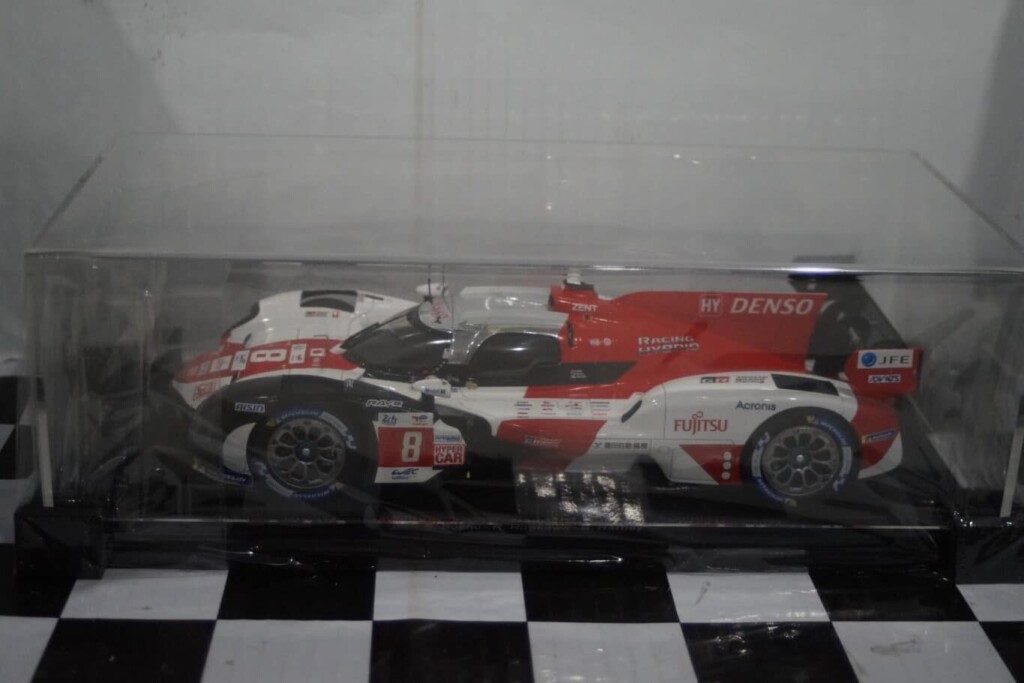 Spark Toyota GR010 Hybrid Winner 24HR LeMans 2022 18LM22